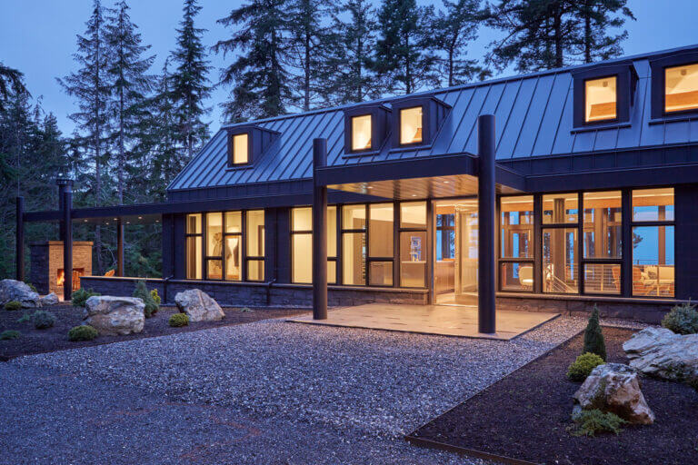 Vandervort Architects 2270 home design by Lindal