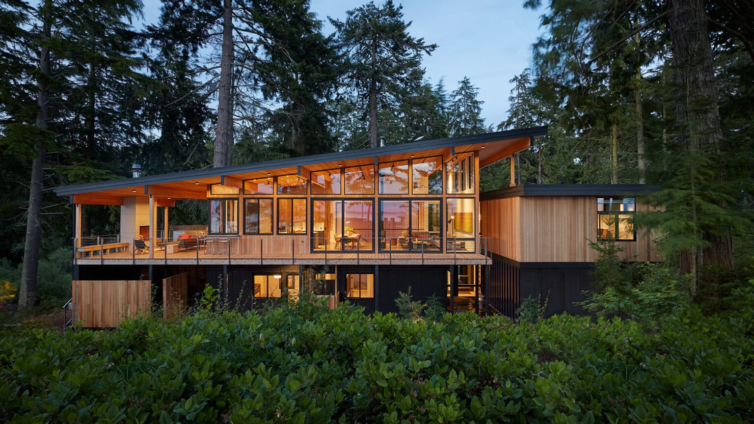 Akris - Lindal Homes